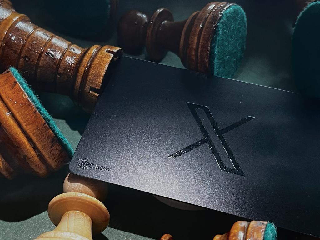 The NFC Digital Business Cards Revolution in Networking – NFC Tagify