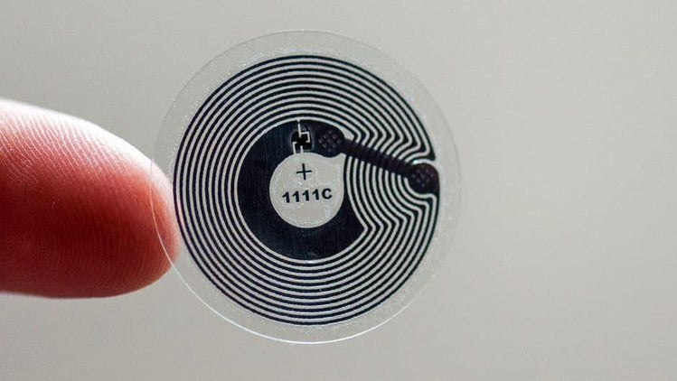 What Should You Consider When Choosing an NFC Chip? – NFC Tagify
