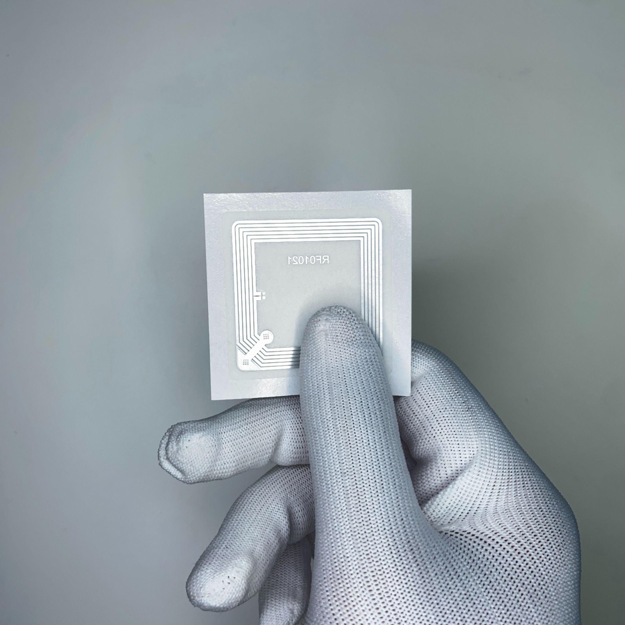NFC Clear Label Stickers – NFC Tagify